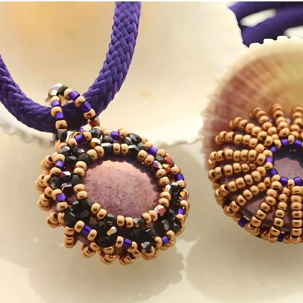 Easy Beaded Cabochon Pendant Pattern - Beads Direct USA
